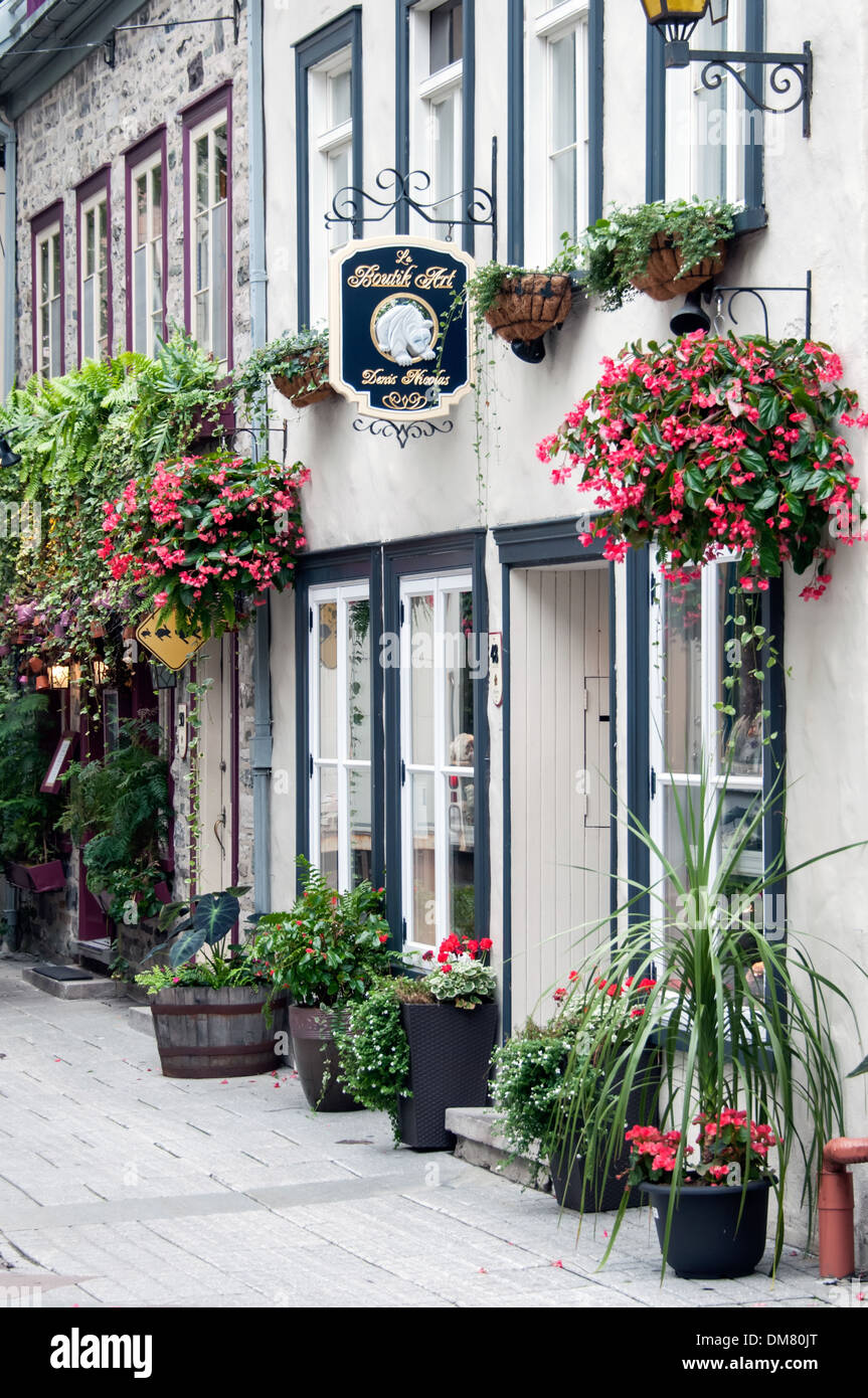 Quebec storefront -Fotos und -Bildmaterial in hoher Auflösung – Alamy