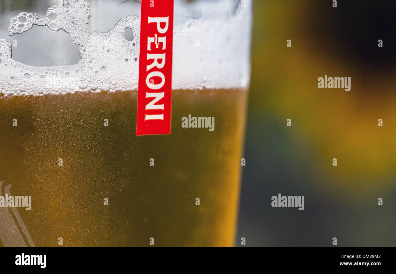 Eine peroni -Fotos und -Bildmaterial in hoher Auflösung – Alamy
