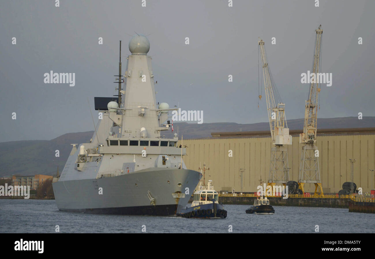 Die Glasgow gebaute HMS Defender kehrt nach seiner Heimat Stadt Glasgow ... Die Glasgow gebaute HMS Defender kehrt nach seiner Heimat Stadt Glasgow ...
