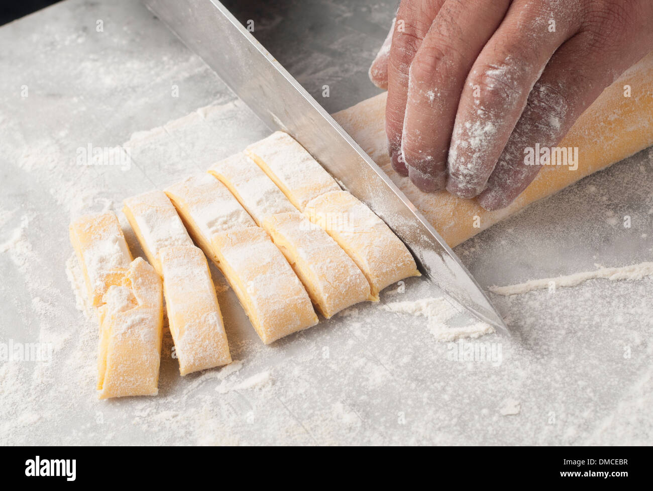 Frische pasta -Fotos und -Bildmaterial in hoher Auflösung – Alamy