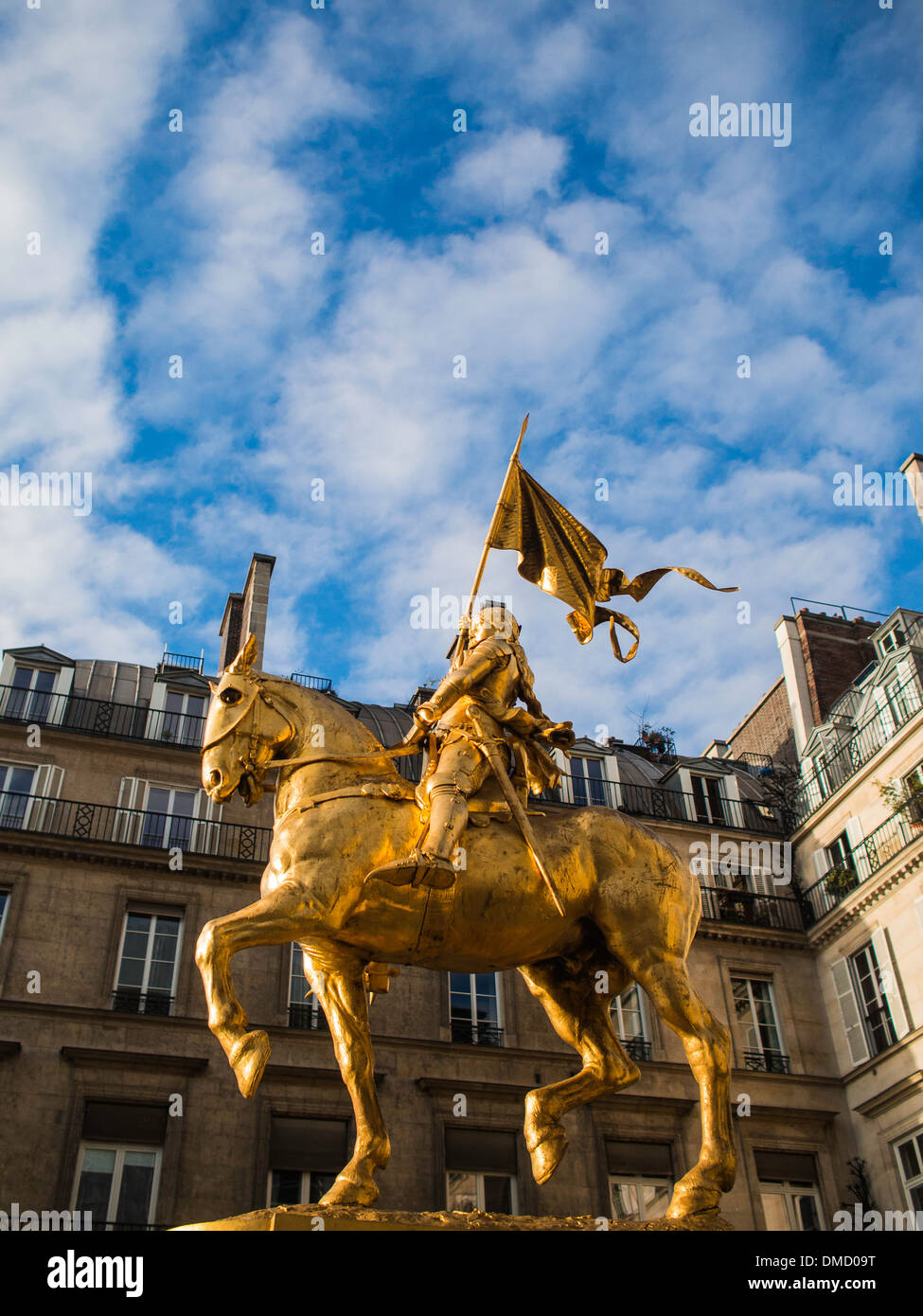 Reiterstatue jeanne darc -Fotos und -Bildmaterial in hoher Auflösung – Alamy