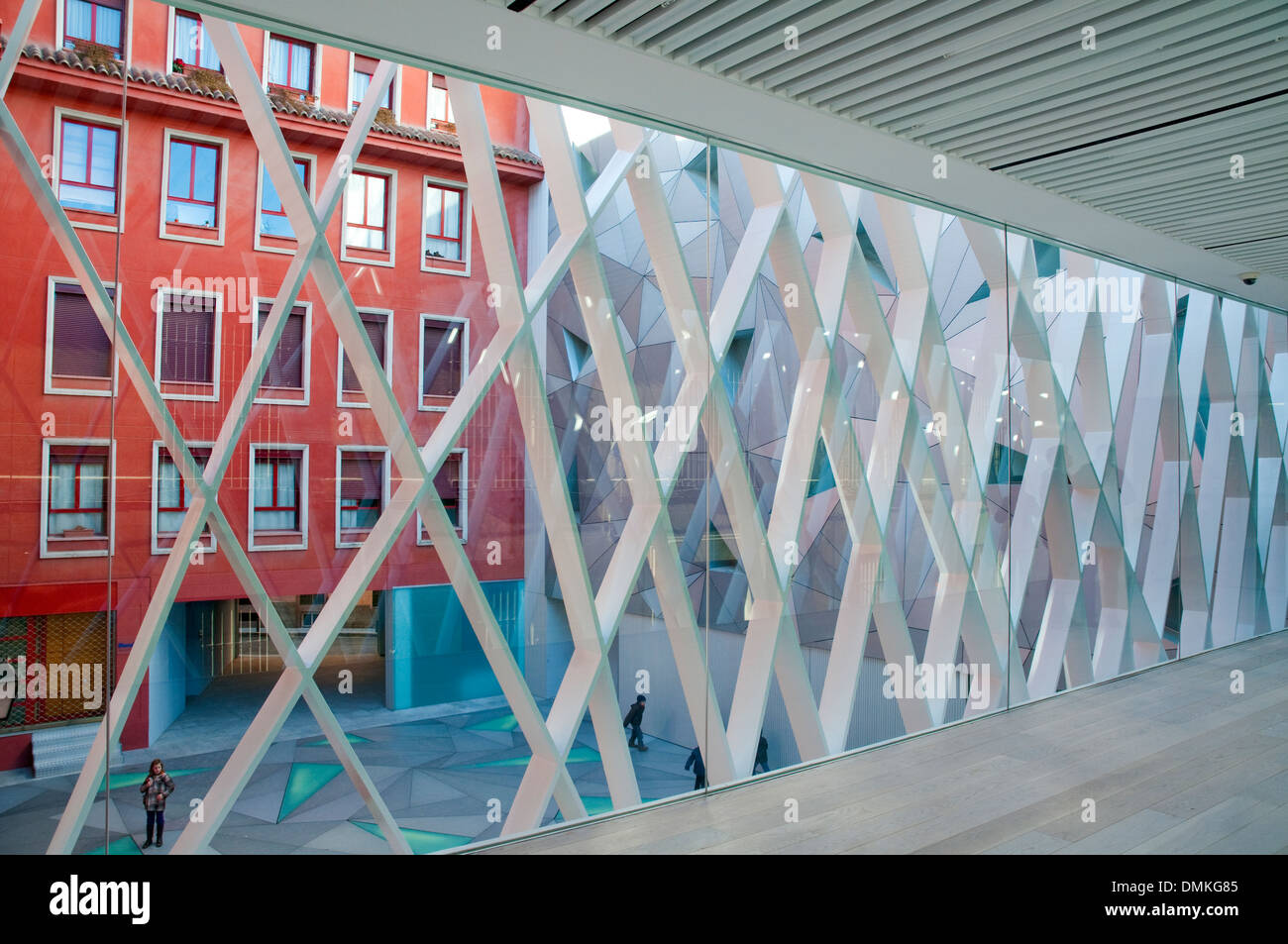 Edificio abc -Fotos und -Bildmaterial in hoher Auflösung – Alamy