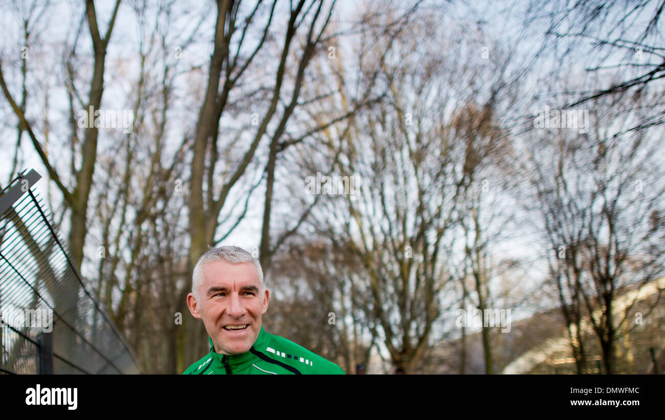 Mirko slomka fussball -Fotos und -Bildmaterial in hoher Auflösung – Alamy