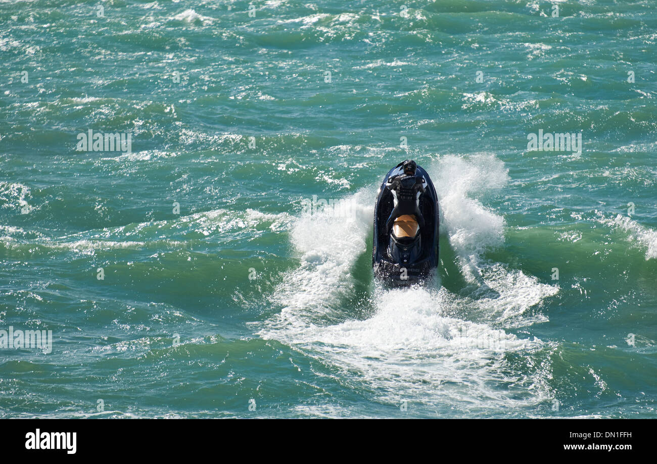 Jetski brighton strand -Fotos und -Bildmaterial in hoher Auflösung – Alamy