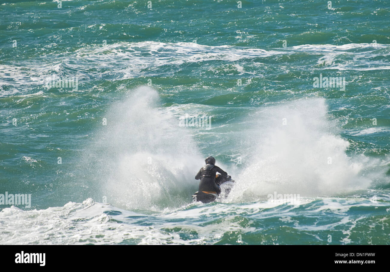 Jetski brighton strand -Fotos und -Bildmaterial in hoher Auflösung – Alamy