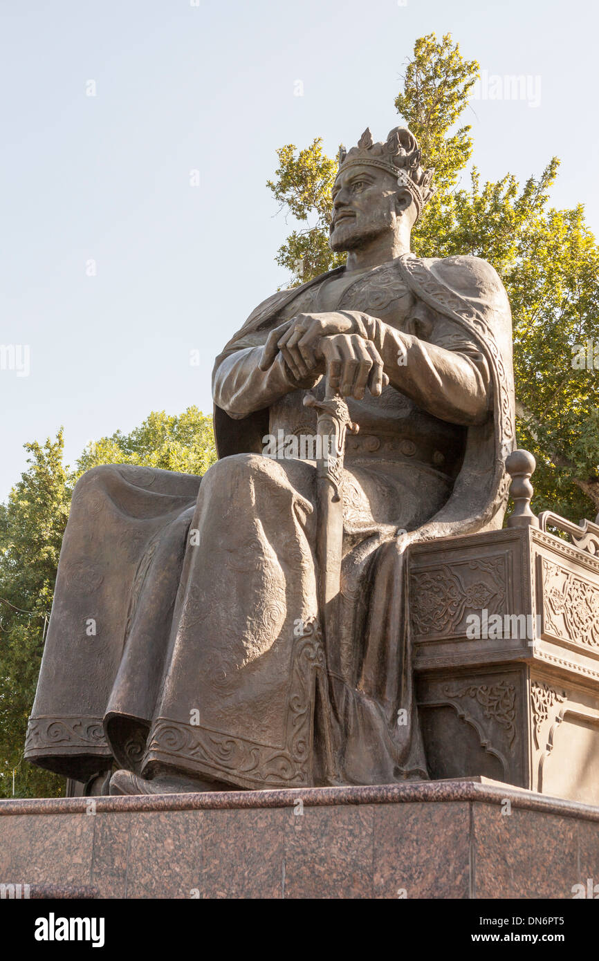 Timur lang statue tamerlan -Fotos und -Bildmaterial in hoher Auflösung ...