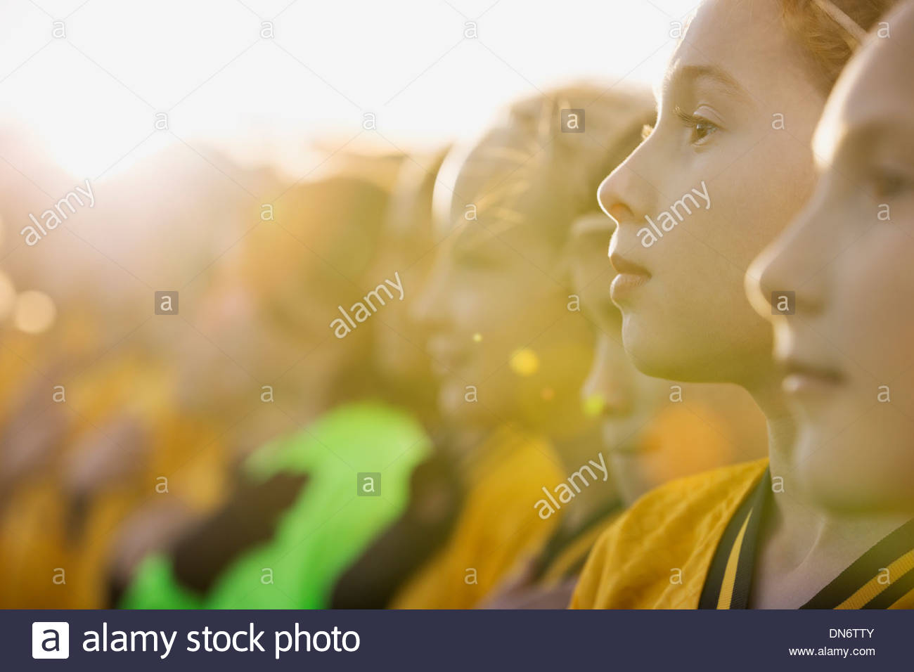 Fußball mädchen mannschaft -Fotos und -Bildmaterial in hoher Auflösung ...