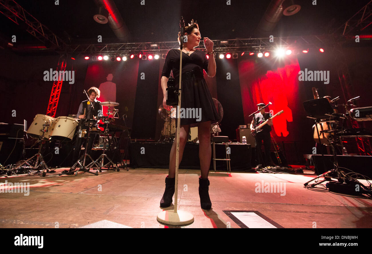 Anna r rosenstolz -Fotos und -Bildmaterial in hoher Auflösung – Alamy