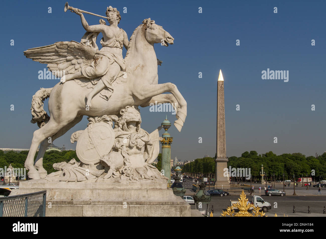 Statue de champollion -Fotos und -Bildmaterial in hoher Auflösung – Alamy