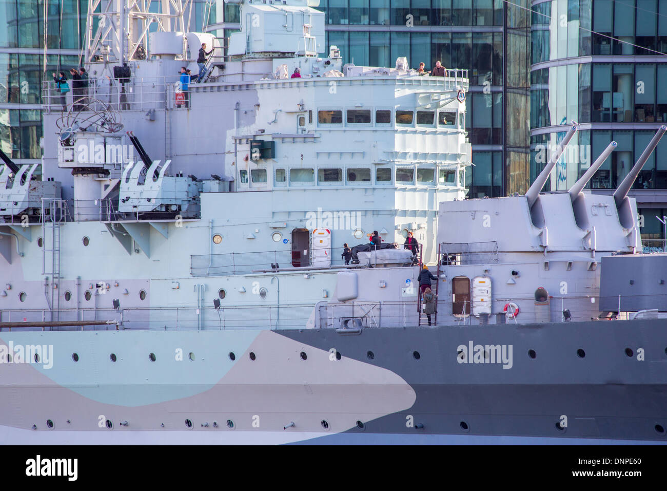 Ww2 leichter kreuzer -Fotos und -Bildmaterial in hoher Auflösung – Alamy