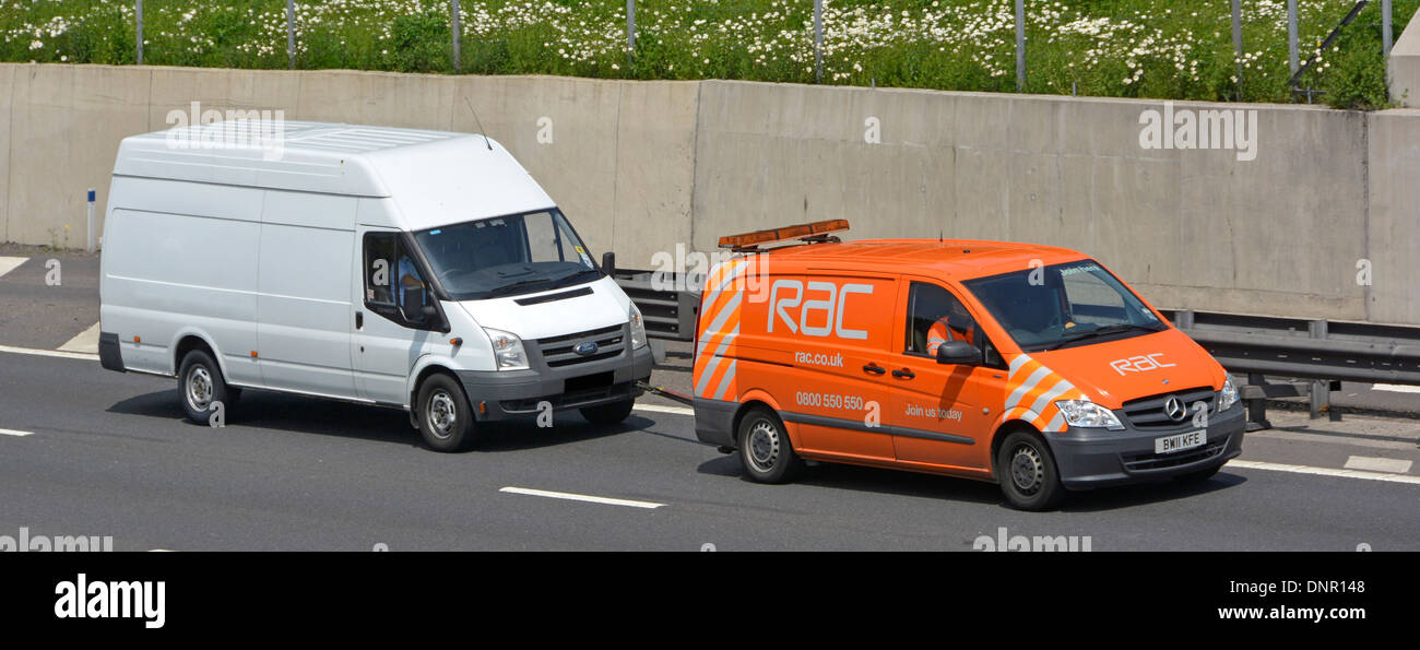 Rac abschleppen -Fotos und -Bildmaterial in hoher Auflösung – Alamy