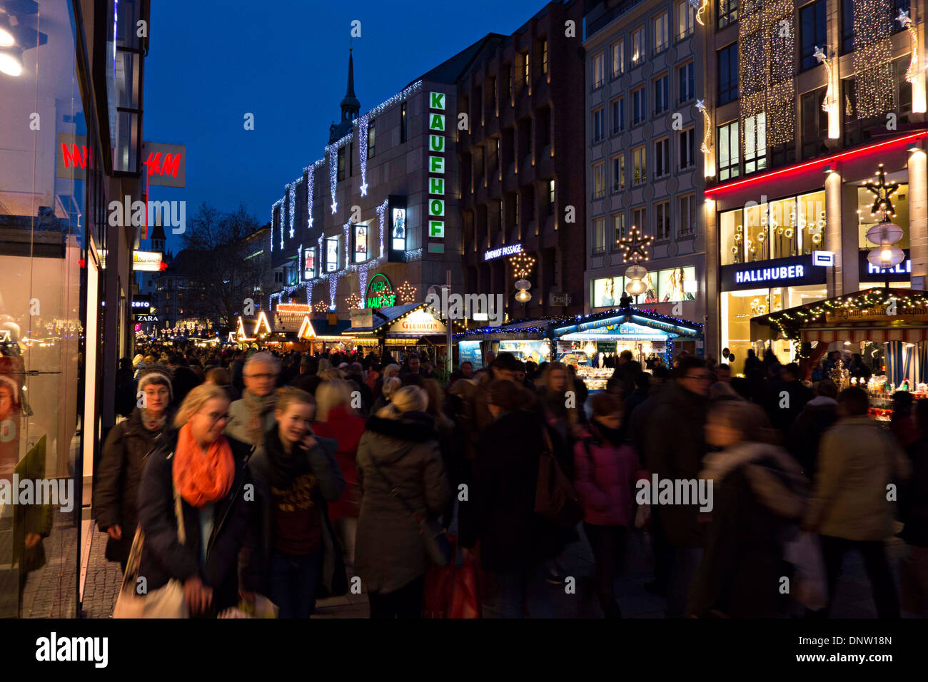In neuhauser strasse -Fotos und -Bildmaterial in hoher Auflösung – Alamy