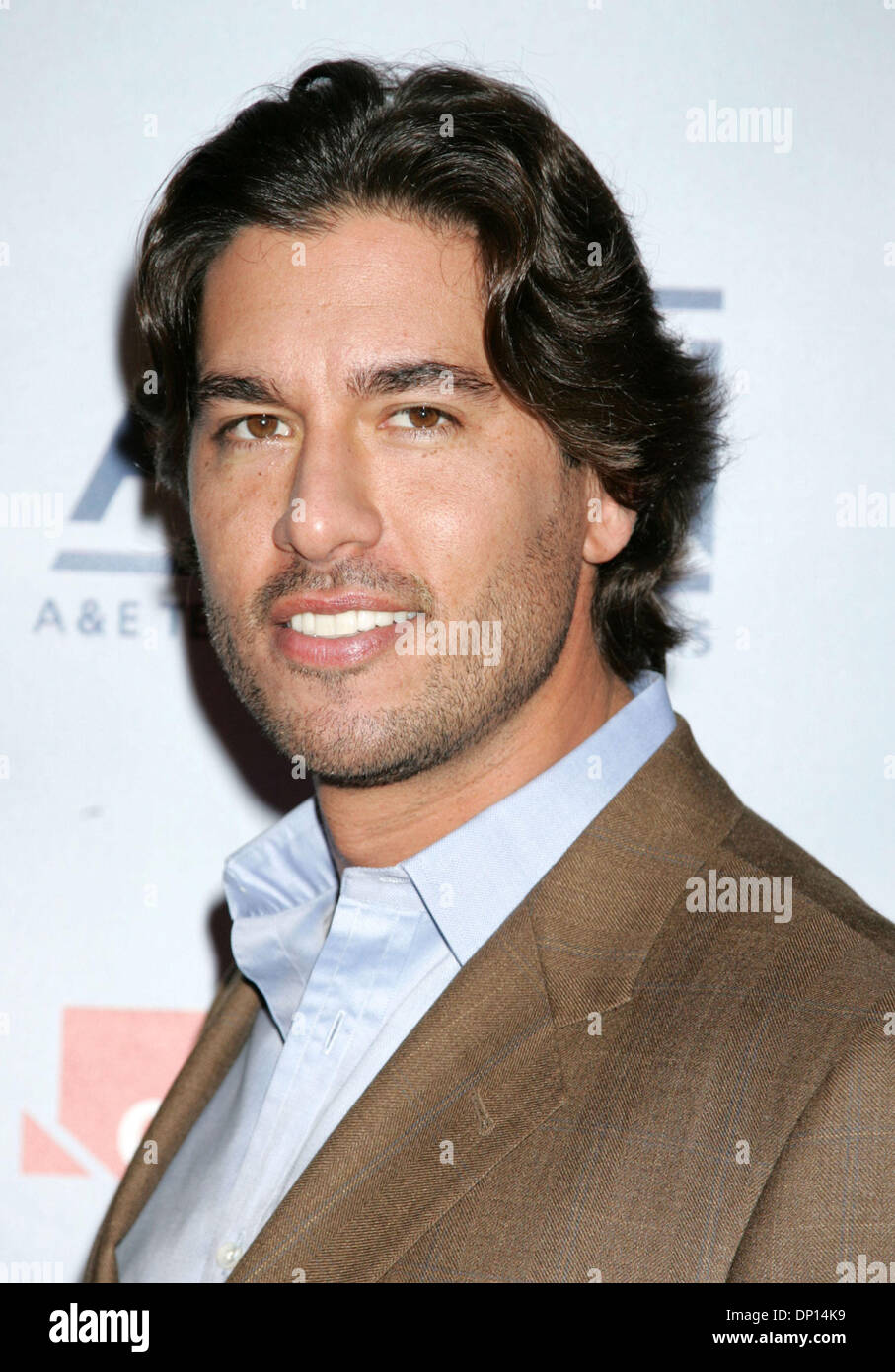 Josh bernstein -Fotos und -Bildmaterial in hoher Auflösung – Alamy