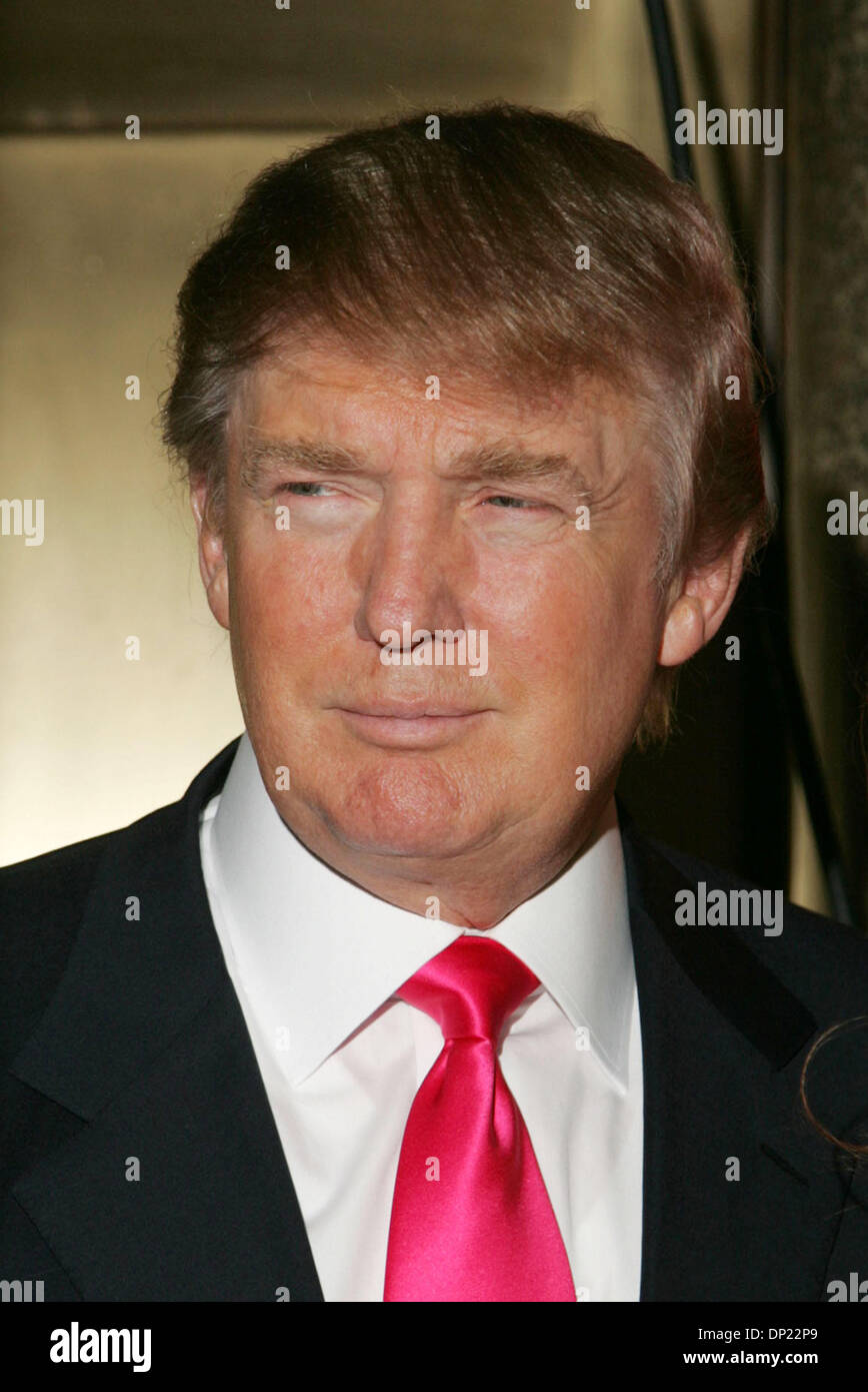15. Mai 2006; New York, NY, USA; DONALD TRUMP im Ankunftsbereich für ...