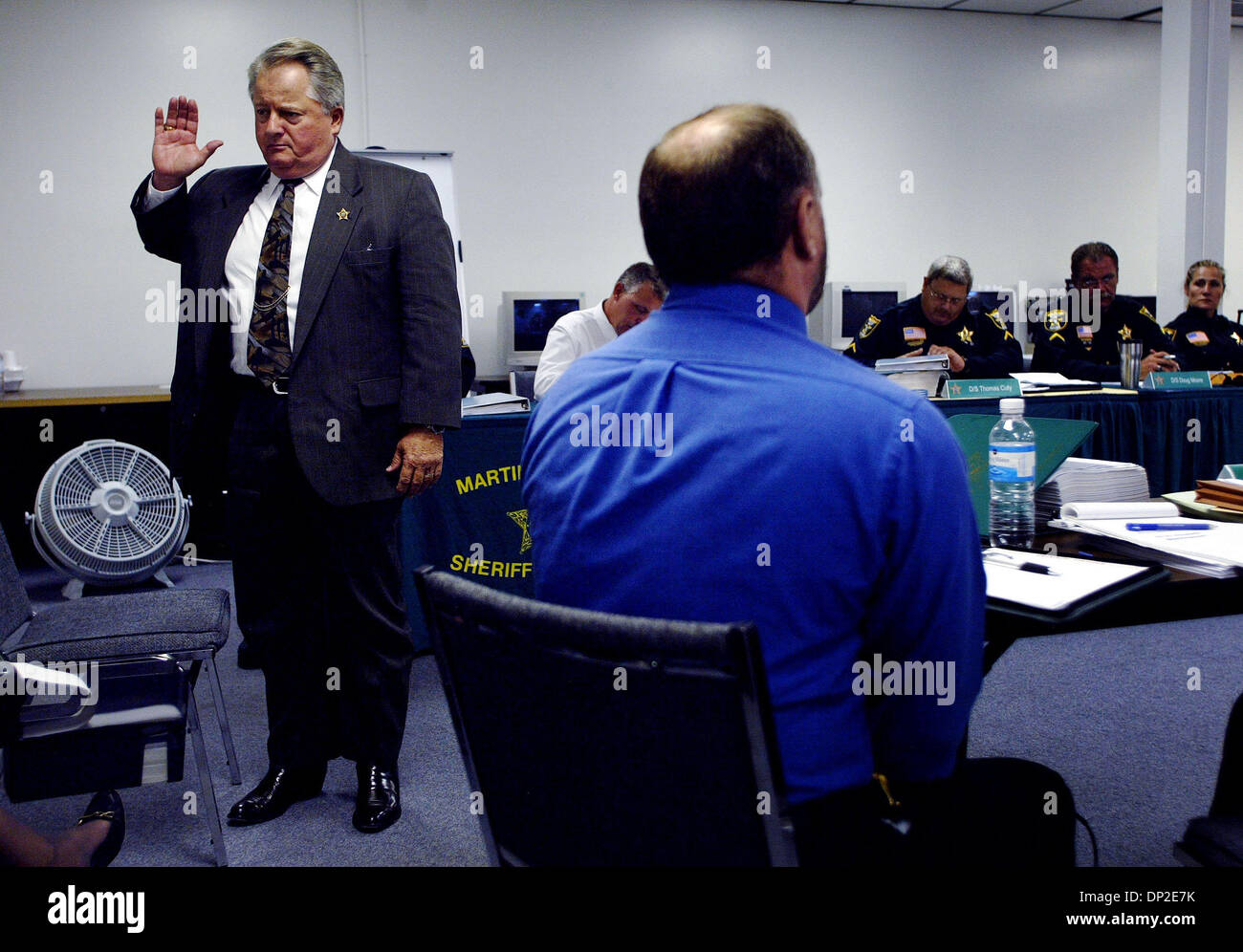 31. Mai 2006; Stuart, FL, USA; Martin County Sheriff Robert Crowder ...