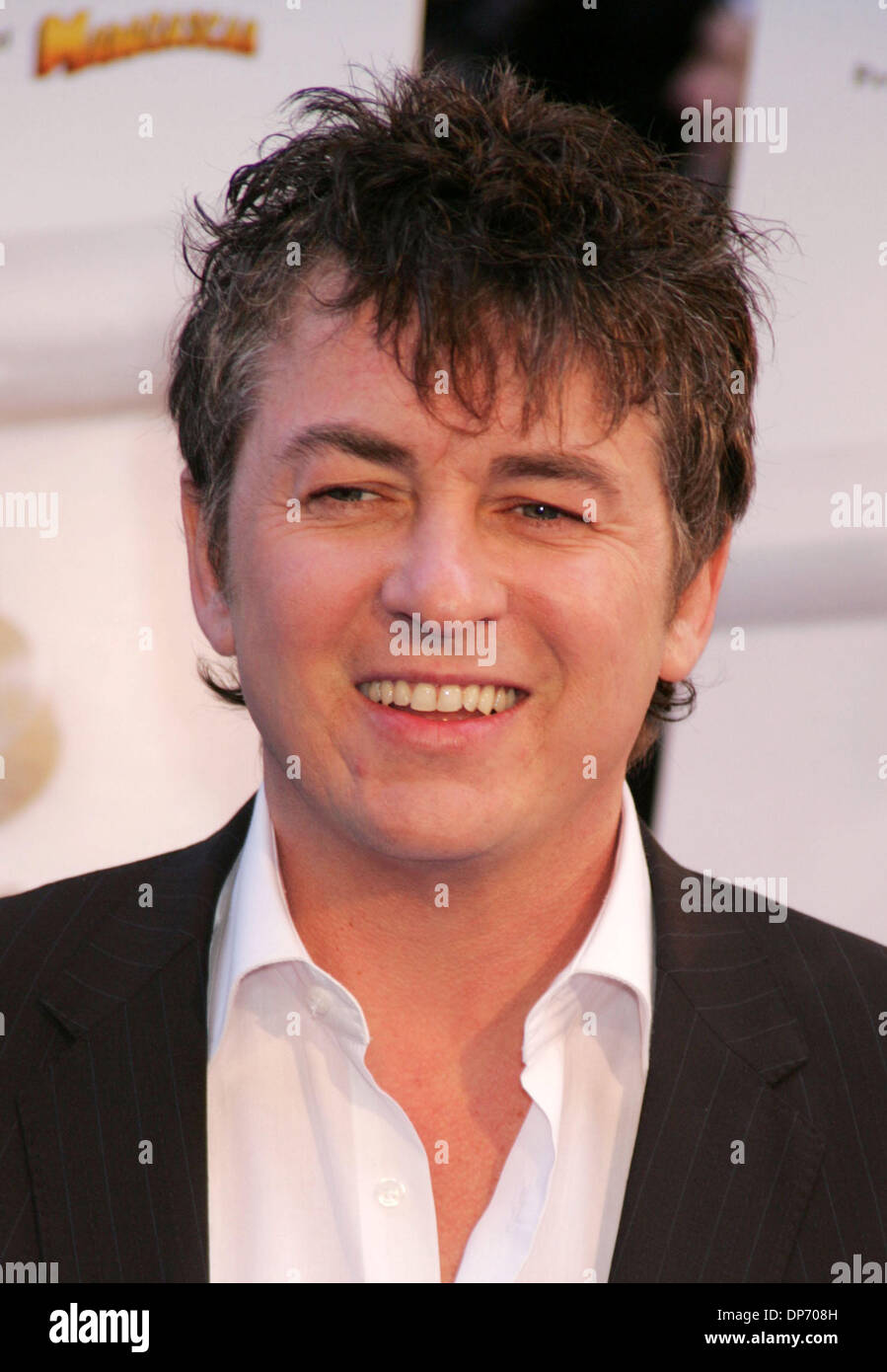 Schauspieler shane richie -Fotos und -Bildmaterial in hoher Auflösung ...