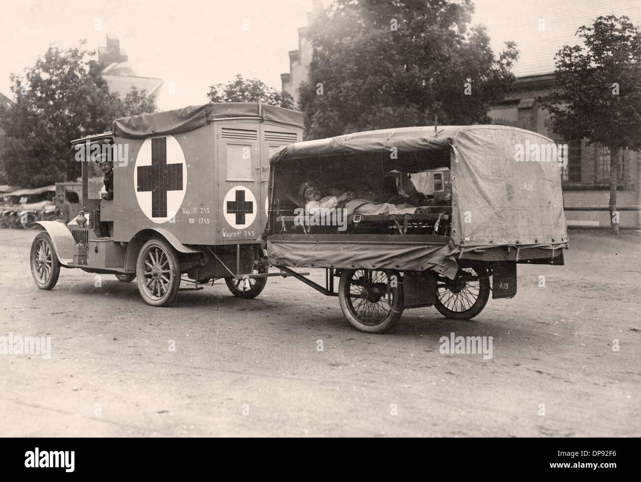 German red cross world war i -Fotos und -Bildmaterial in hoher ...