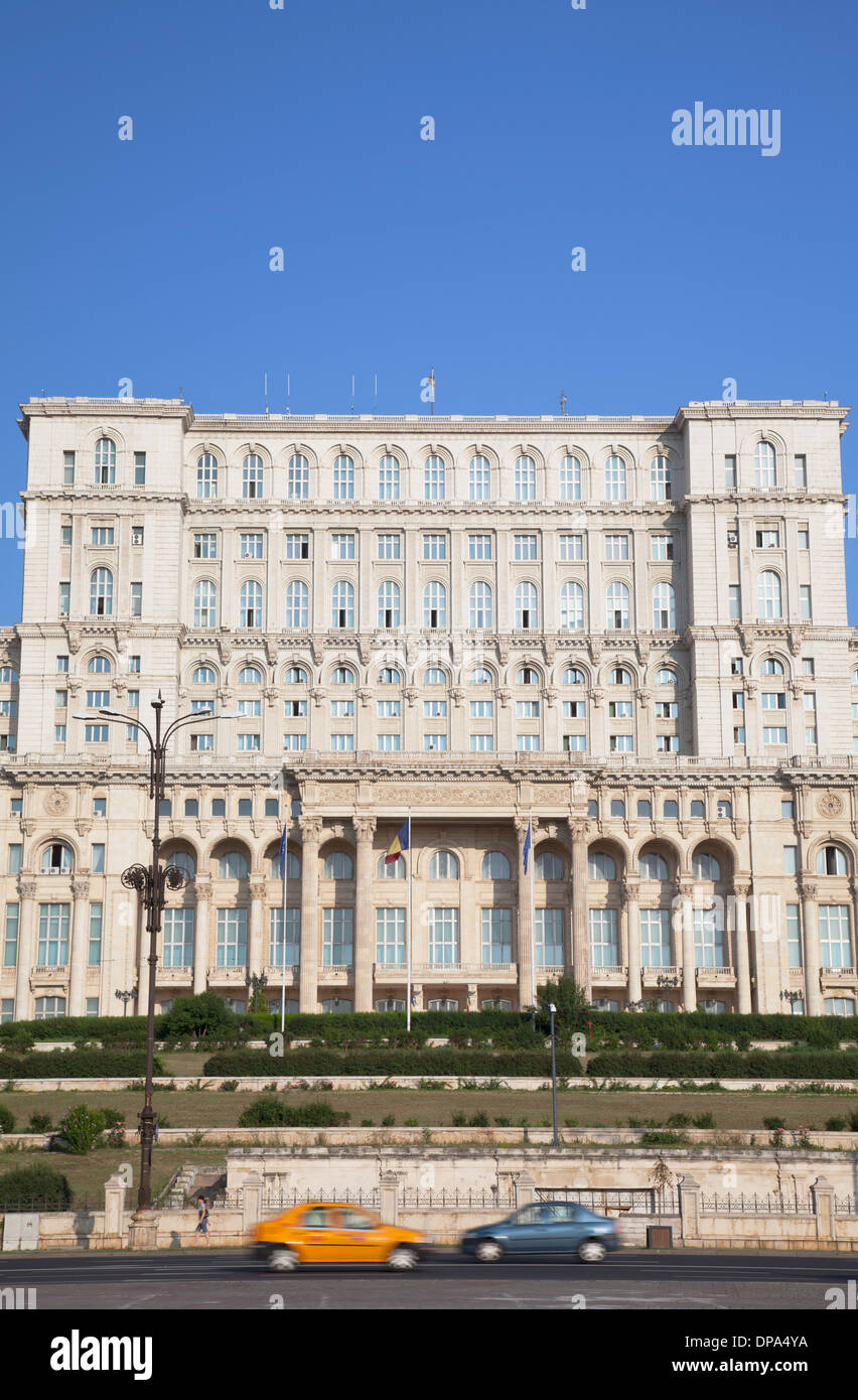 Romania Bucharest City Parliament Building Stockfotos & Romania ...