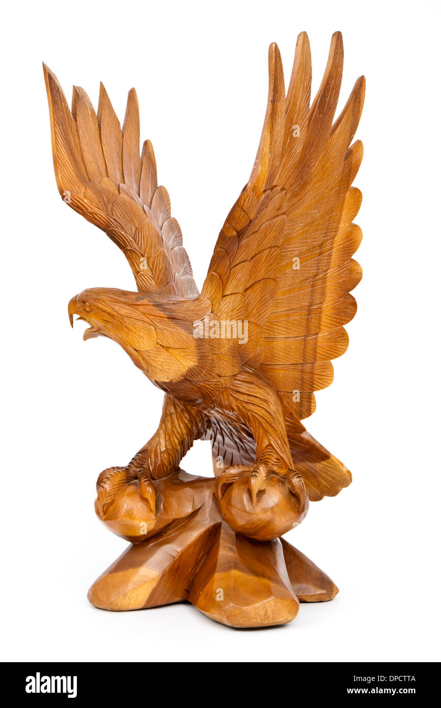 Aus holz geschnitzter adler -Fotos und -Bildmaterial in hoher Auflösung – Alamy