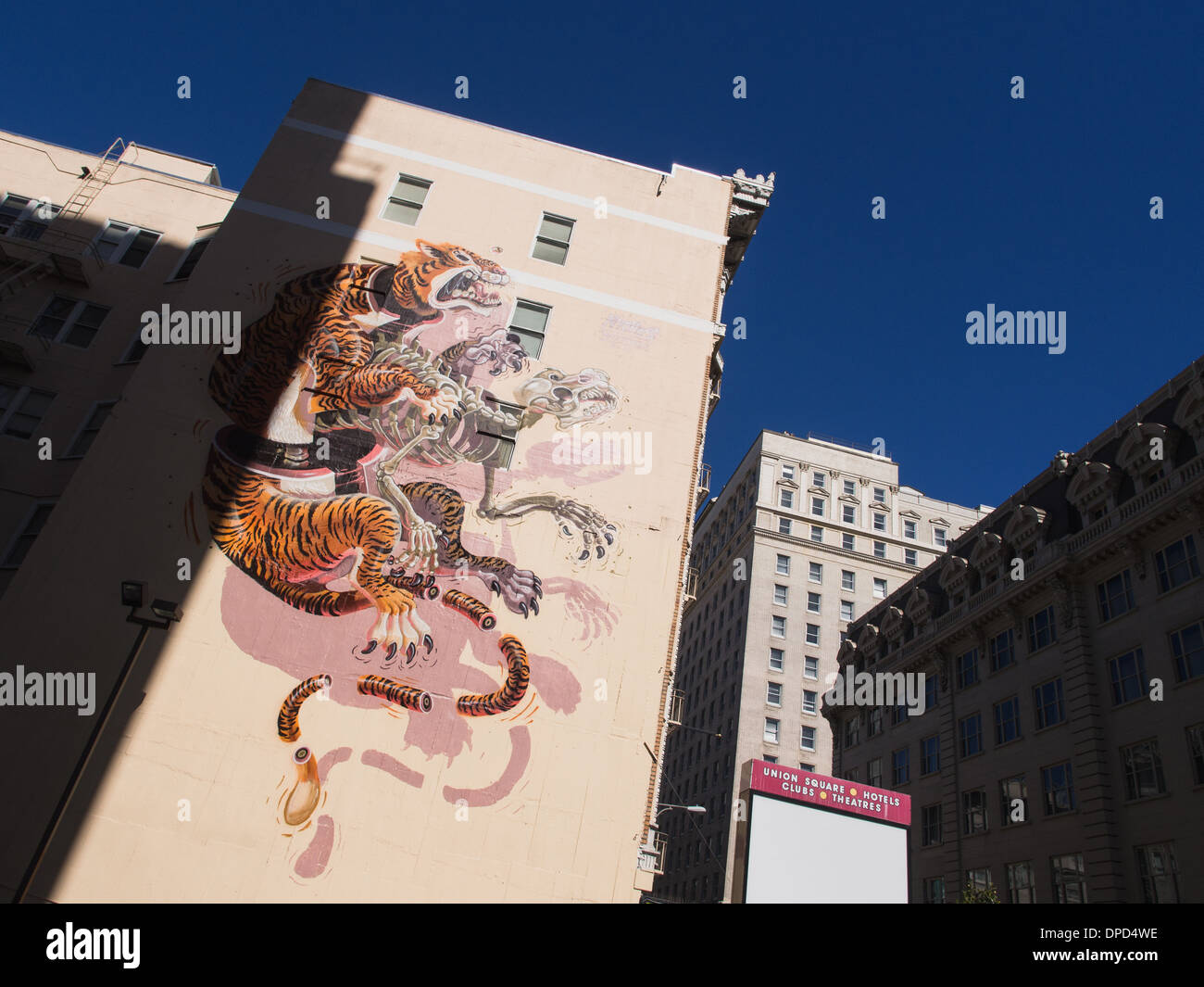Tiger graffiti -Fotos und -Bildmaterial in hoher Auflösung – Alamy