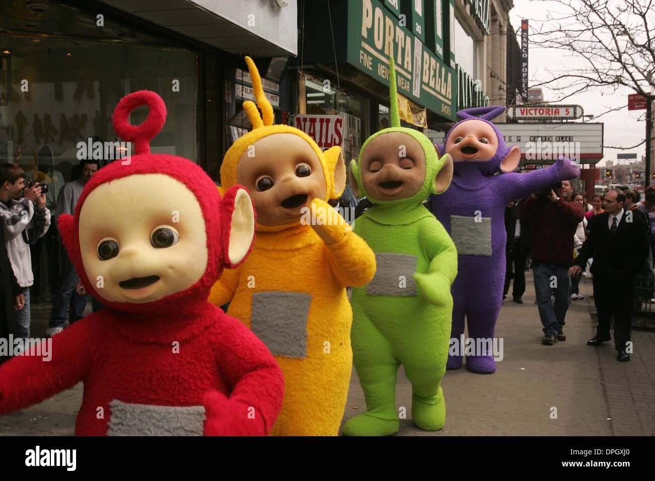 Teletubbies new york -Fotos und -Bildmaterial in hoher Auflösung – Alamy