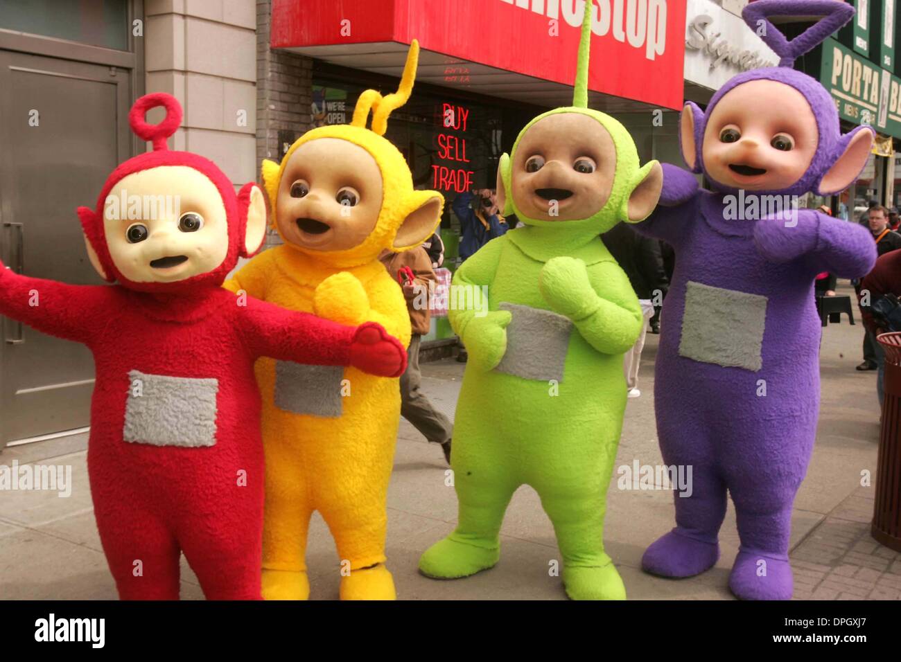 Tubbies Teletubbies New York Fotos Und Bildmaterial In Hoher