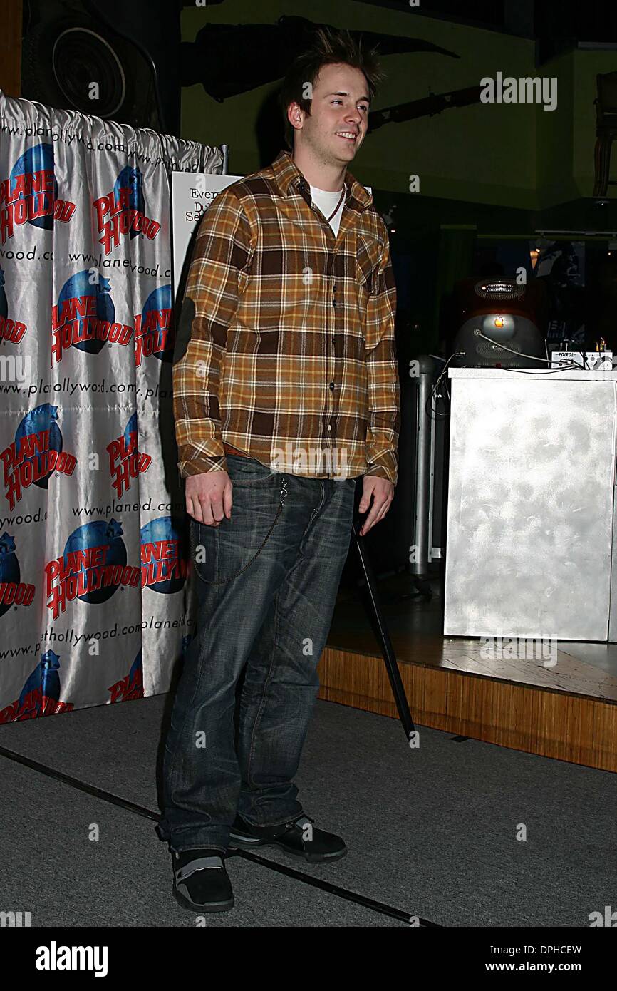 24. Februar 2006 - New York, New York, US - K46972ML. AMANDA BYNES und ...