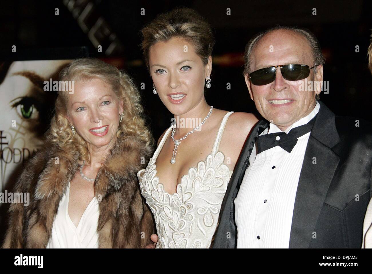 Rande loken and kristanna loken -Fotos und -Bildmaterial in hoher ...