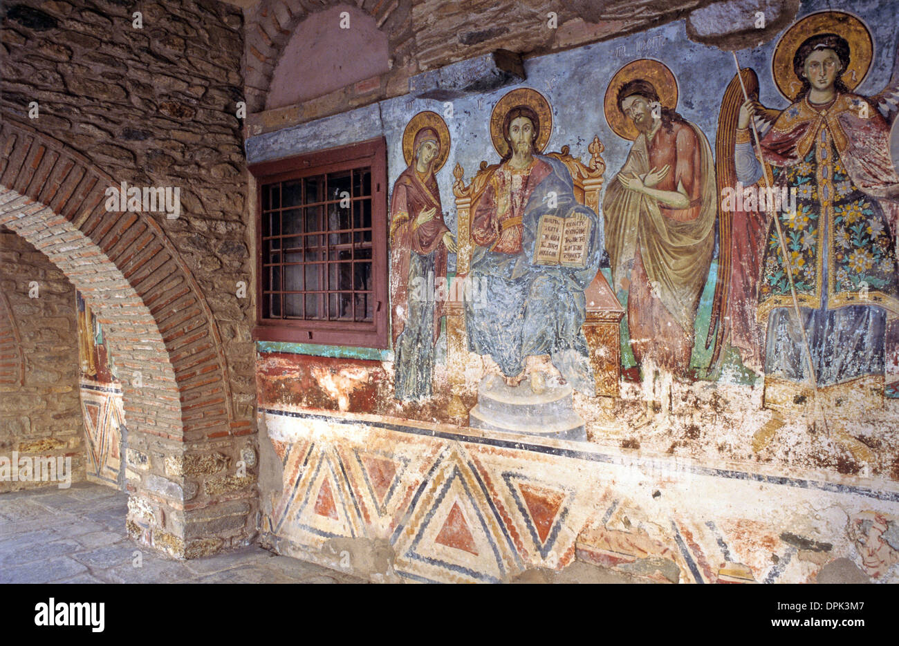 Byzantinische Wandmalereien und Fresken im Veranda von der Protaton ...