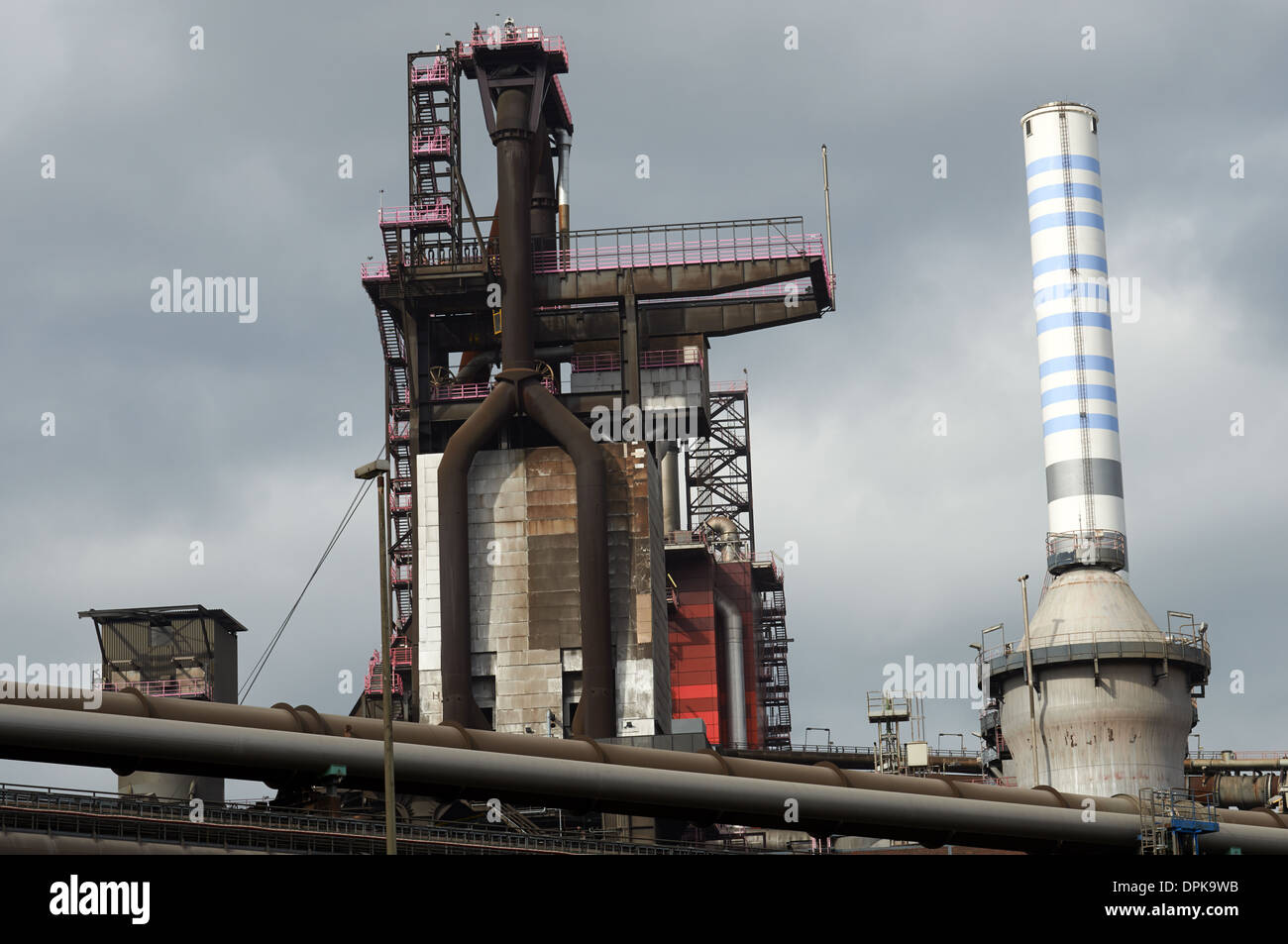 Steel manufacturing -Fotos und -Bildmaterial in hoher Auflösung – Alamy