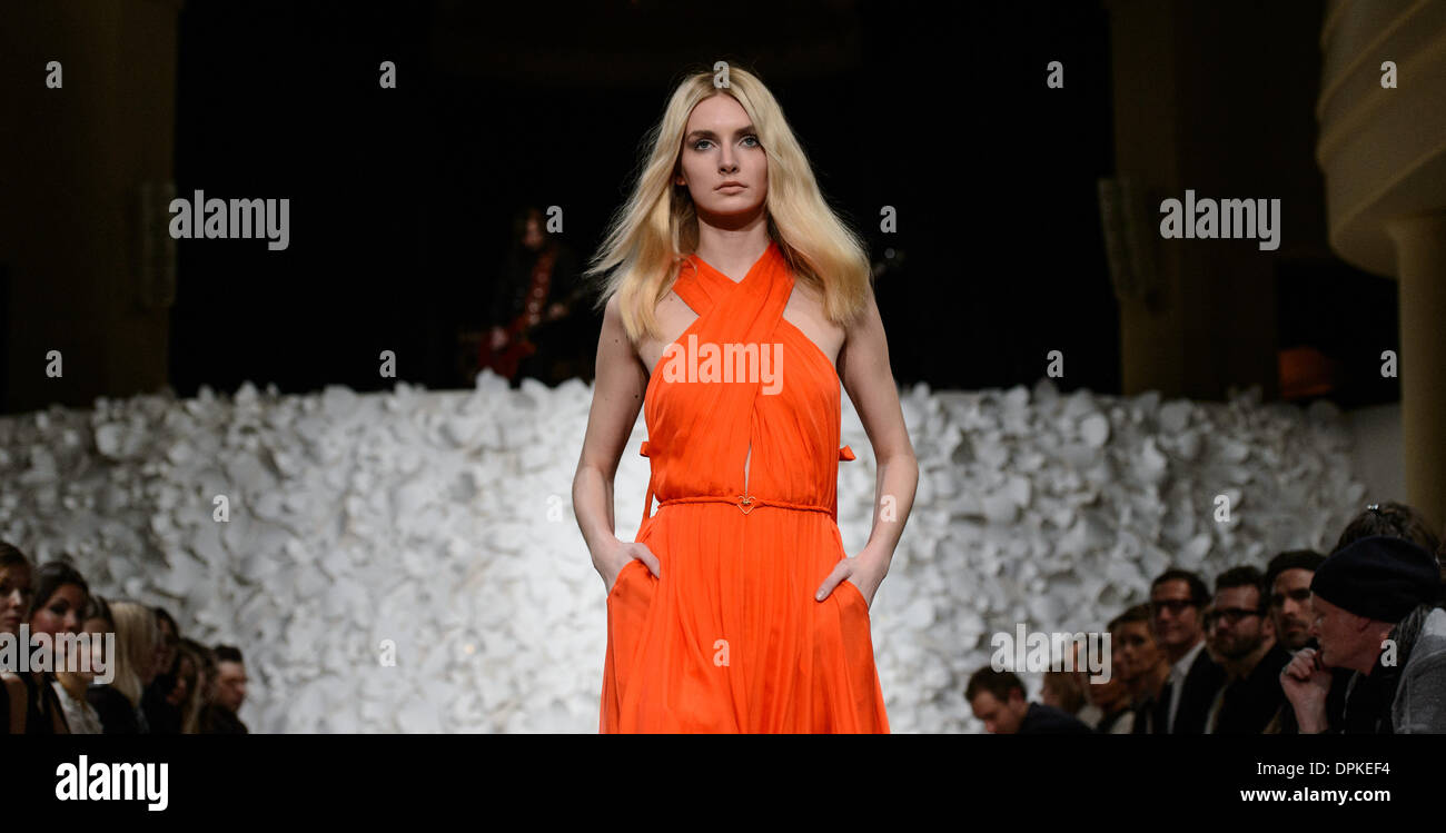 Goya berlin -Fotos und -Bildmaterial in hoher Auflösung – Alamy