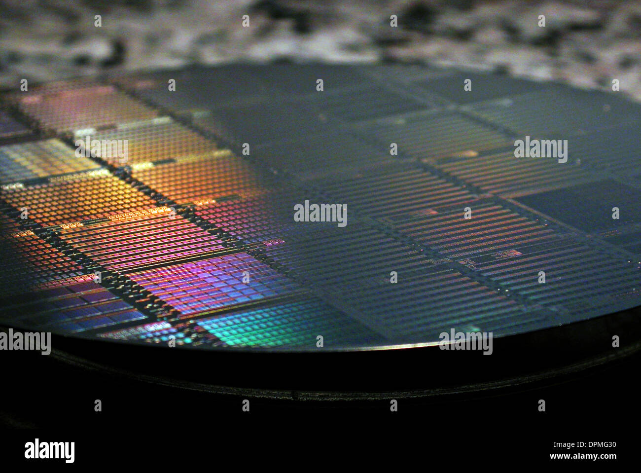 Mikrochip wafer -Fotos und -Bildmaterial in hoher Auflösung – Alamy