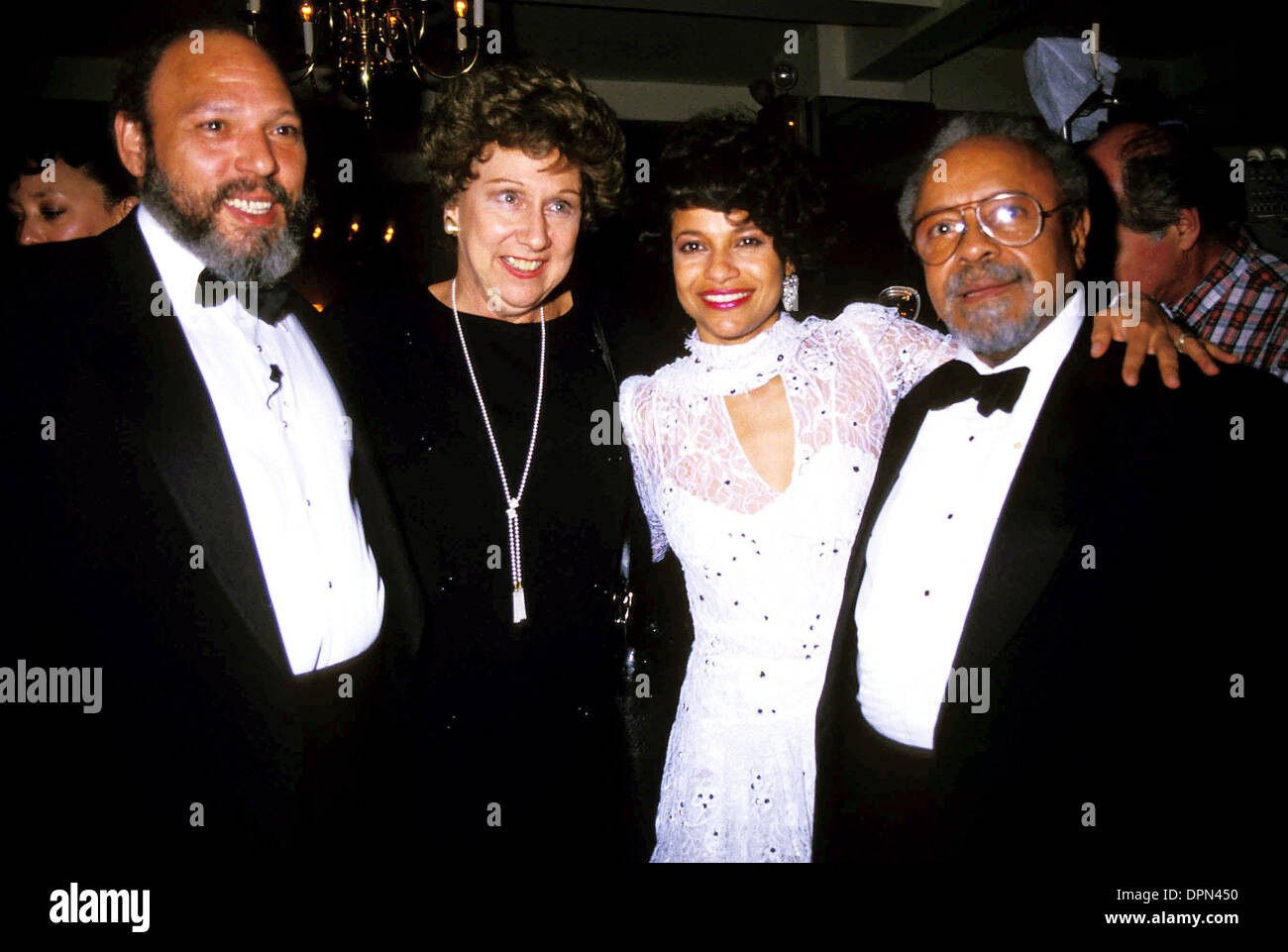 Jean ferguson -Fotos und -Bildmaterial in hoher Auflösung – Alamy