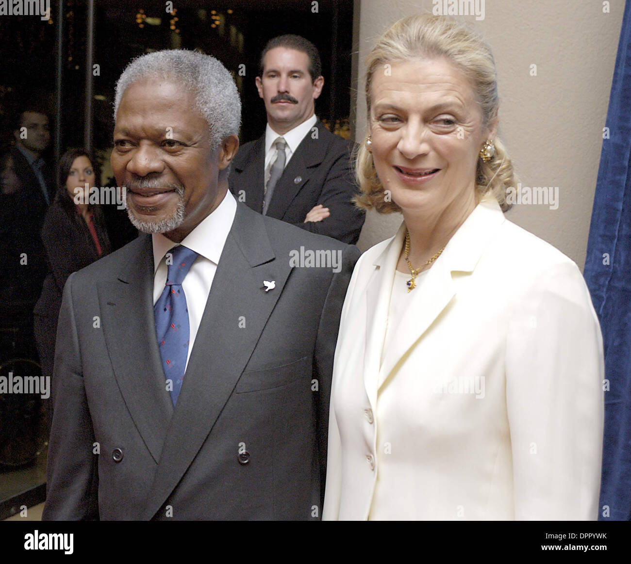 3. Dezember 2005 - Beverly Hills, USA - UNO Generalsekretär Kofi Annan ...
