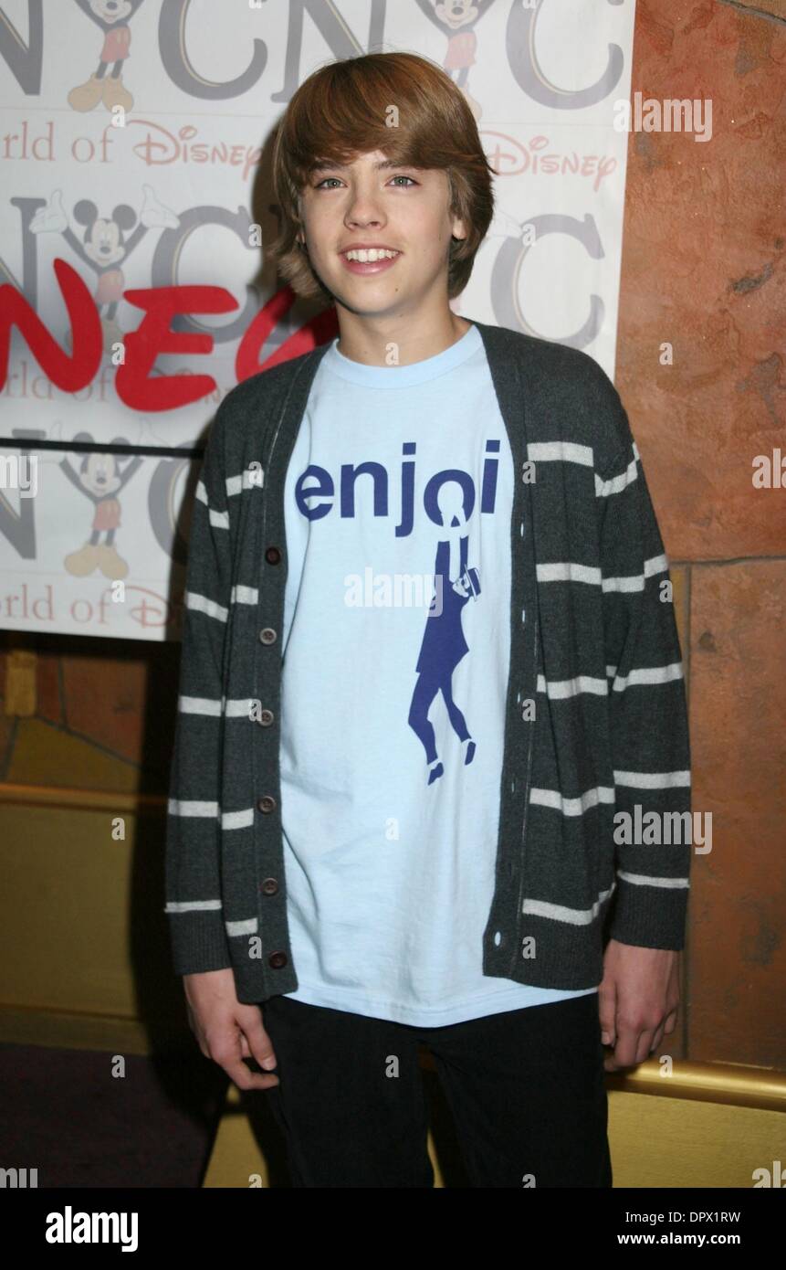 6. März 2009 - New York, New York, USA - Schauspieler COLE SPROUSE aus ...