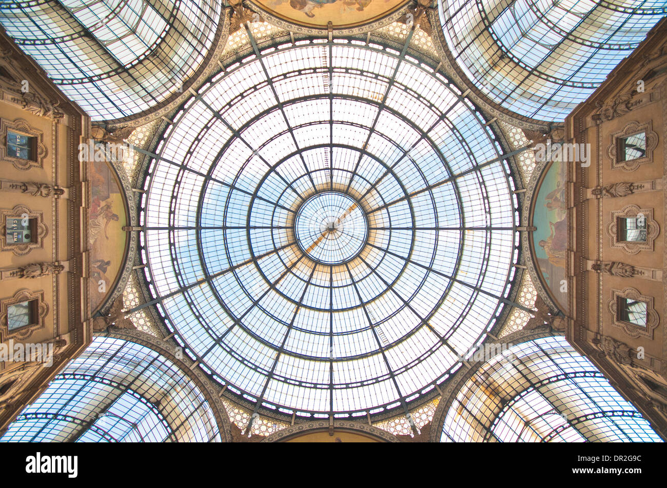 Art ceiling -Fotos und -Bildmaterial in hoher Auflösung – Alamy