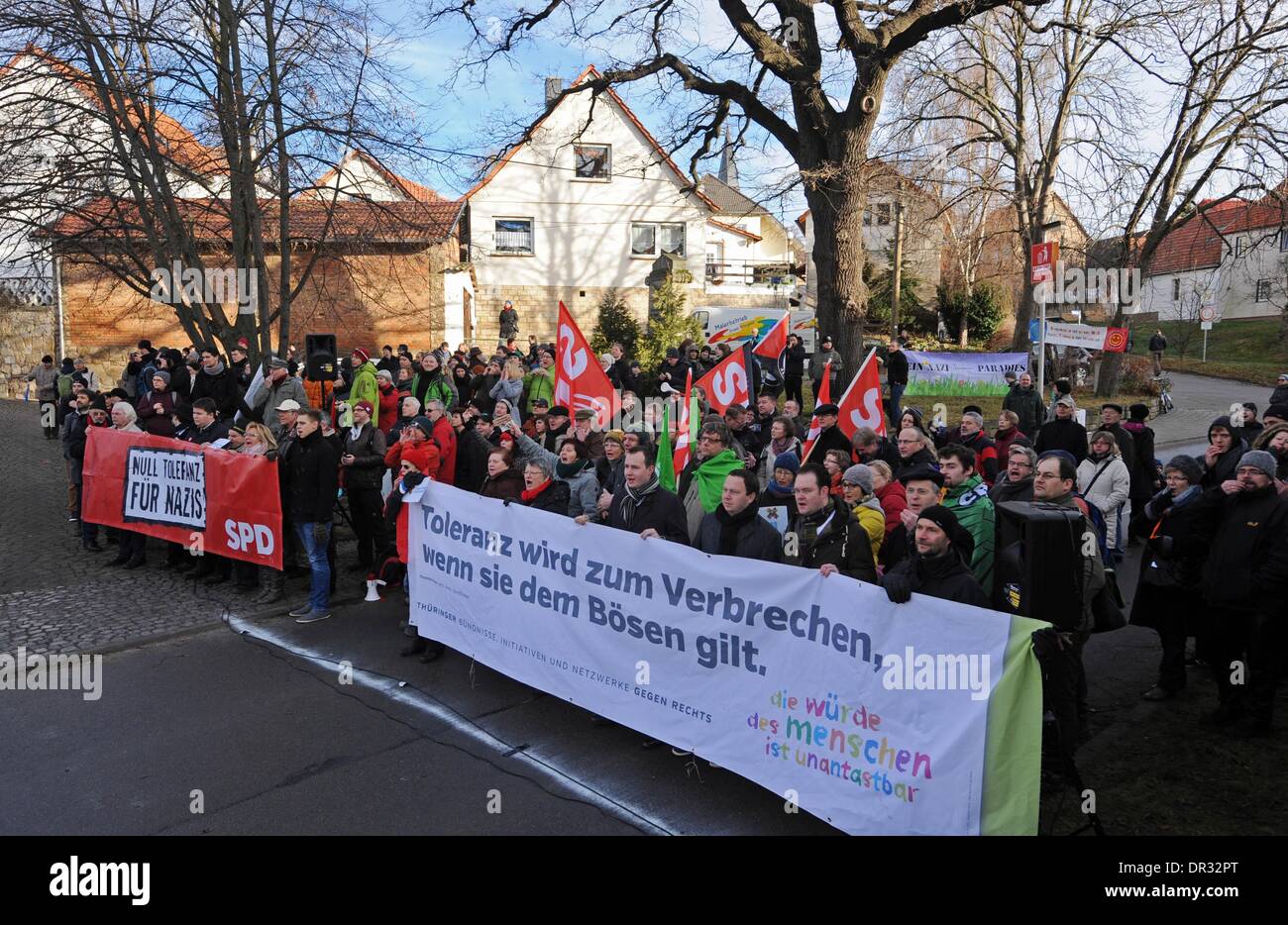 Npd poster -Fotos und -Bildmaterial in hoher Auflösung – Alamy
