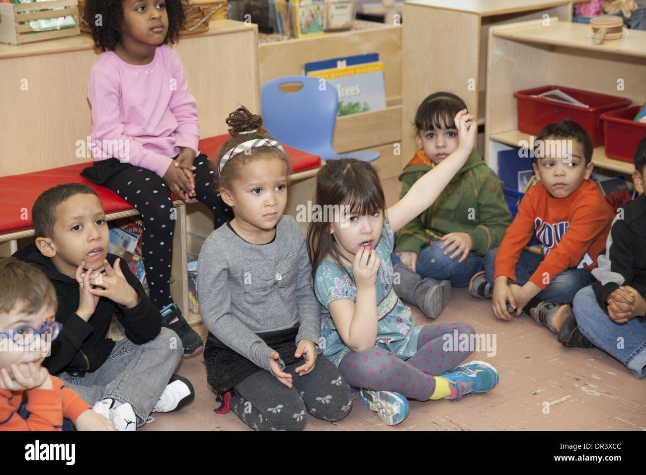 Kindergarten klassenzimmer -Fotos und -Bildmaterial in hoher Auflösung – Alamy