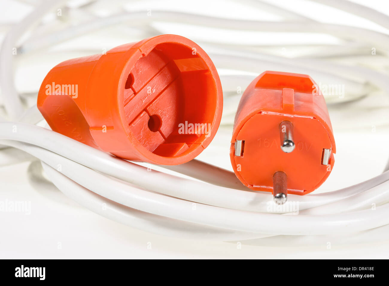 Roter stecker -Fotos und -Bildmaterial in hoher Auflösung - Seite 3 - Alamy