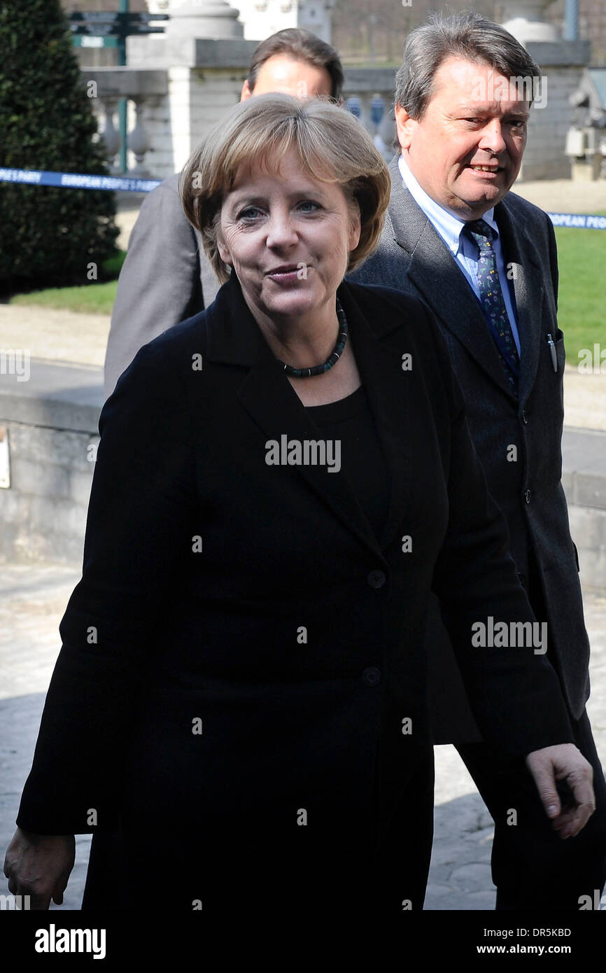 Figure german chancellor angela merkel -Fotos und -Bildmaterial in ...