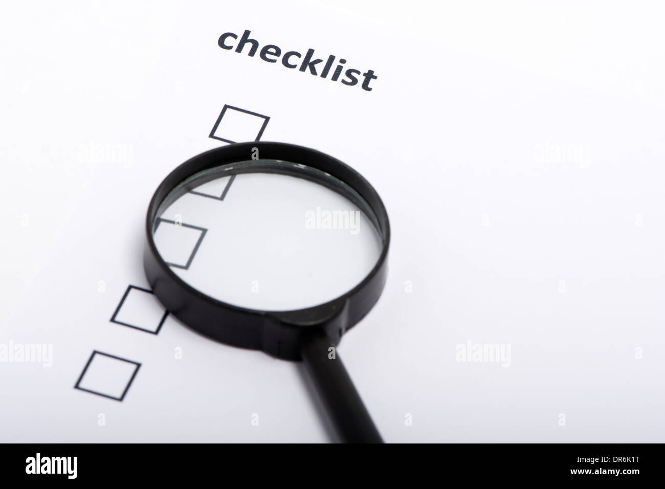 Lupen checkliste -Fotos und -Bildmaterial in hoher Auflösung – Alamy