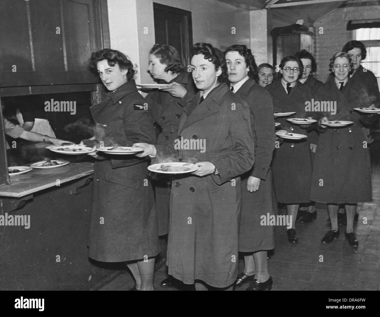 Ww2 waaf frauen hilfsluftwaffe -Fotos und -Bildmaterial in hoher ...
