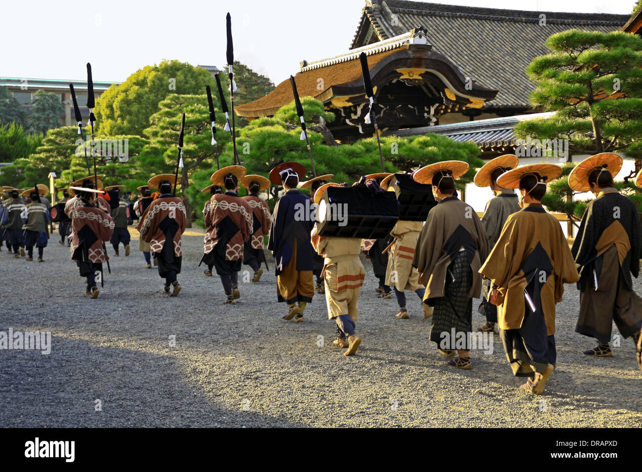 Ein Samurai Umgebung und Atmosphäre im Nishi Honganji Tempel, Kyoto ...
