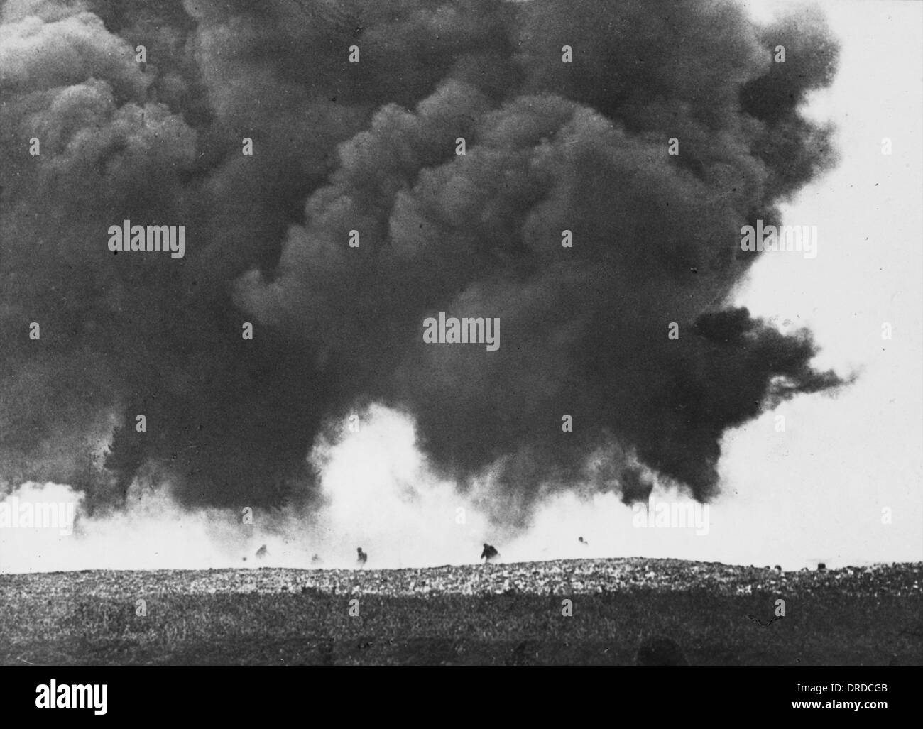 Erster weltkrieg schlachtfeld explosion -Fotos und -Bildmaterial in ...