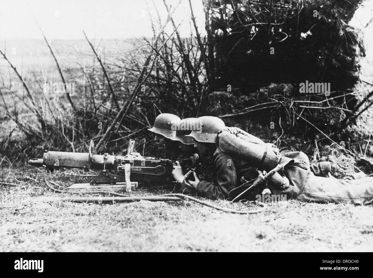 Machine gun ww1 -Fotos und -Bildmaterial in hoher Auflösung – Alamy