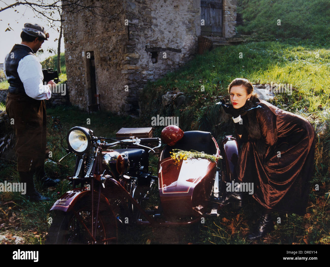 40er jahre stil -Fotos und -Bildmaterial in hoher Auflösung – Alamy