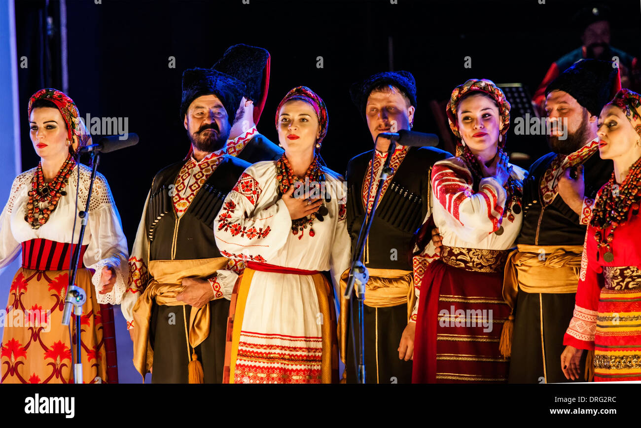 Kosaken nationaltracht -Fotos und -Bildmaterial in hoher Auflösung – Alamy