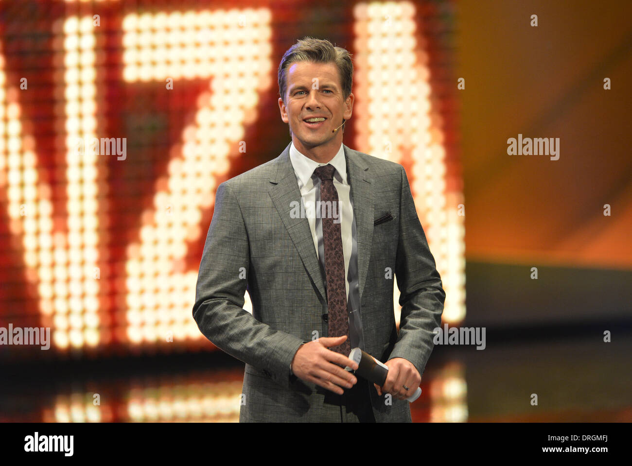 German Tv Presenter Game Show Stockfotos und -bilder Kaufen - Alamy