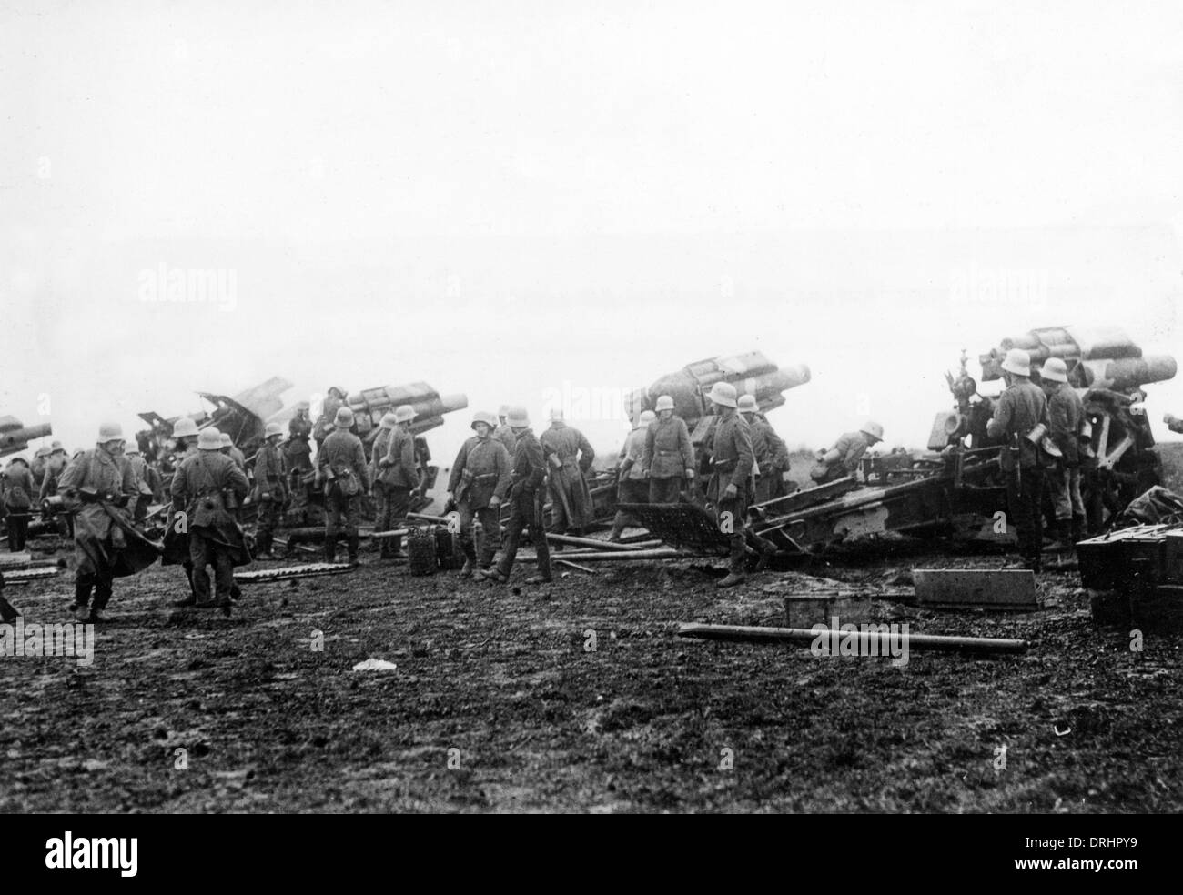Deutsche 21cm Haubitzen Vorbereitung in den Ruhestand, WW1 ...