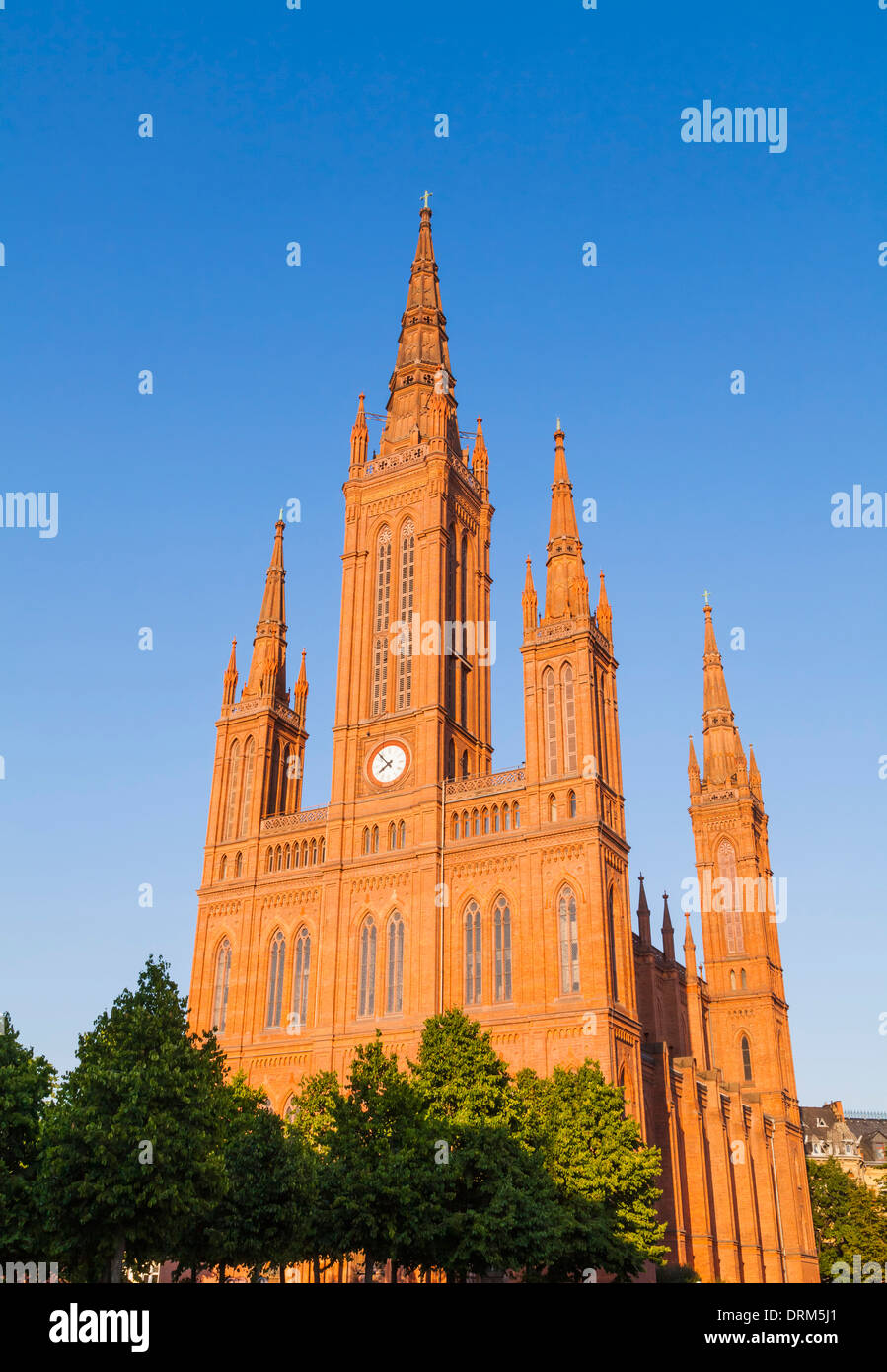 Wiesbaden wahrzeichen -Fotos und -Bildmaterial in hoher Auflösung – Alamy